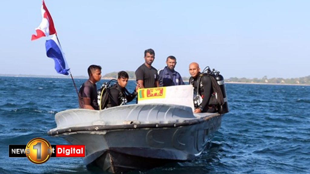 (PICTURES) Navy divers set new deep sea diving record