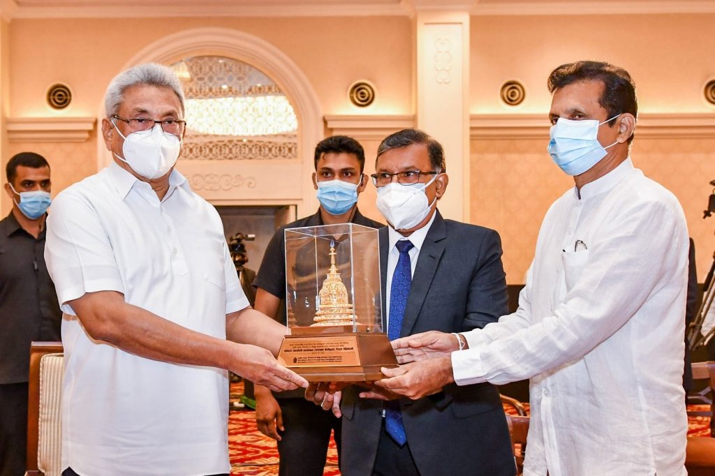 Scholarships & Awards for rural piriven students