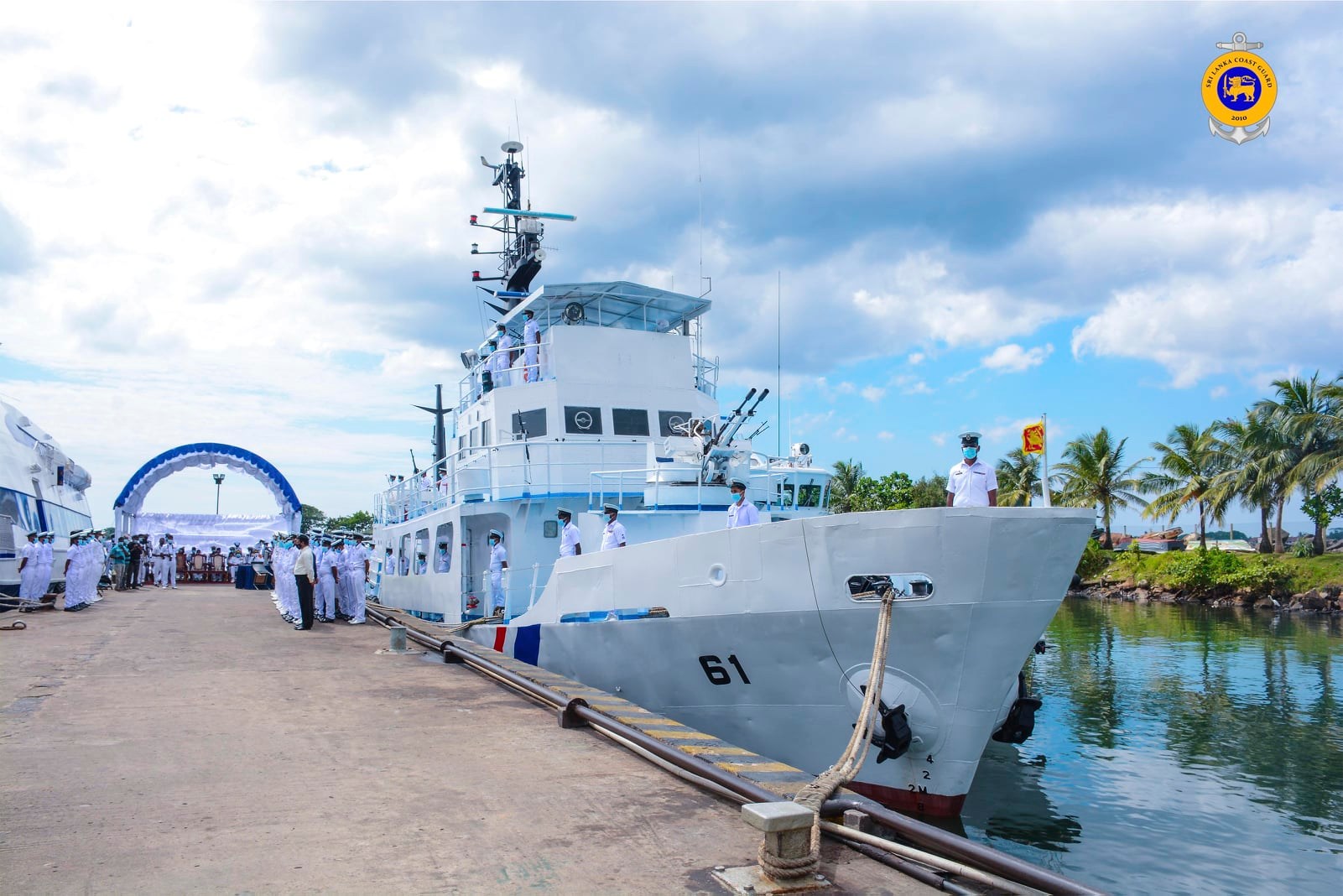 Navy hands over ex SLNS ‘Jayasagara’ to Sri Lanka Coast Guard