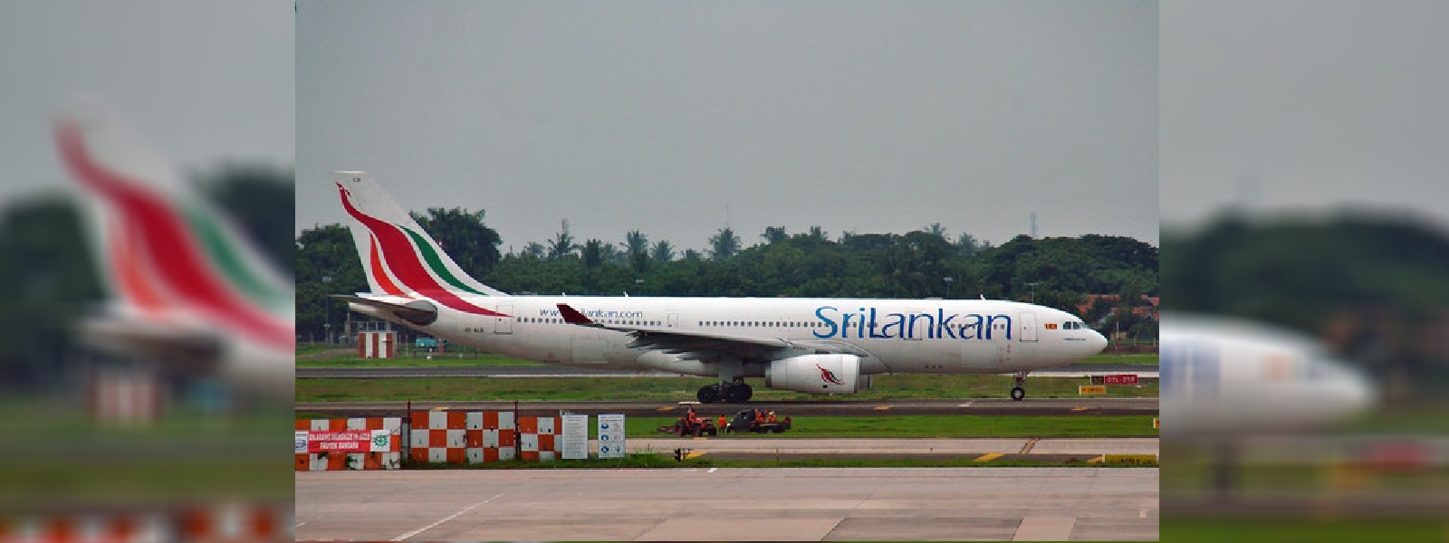 SriLankan Airlines flight carries out Emergency Landing at BIA