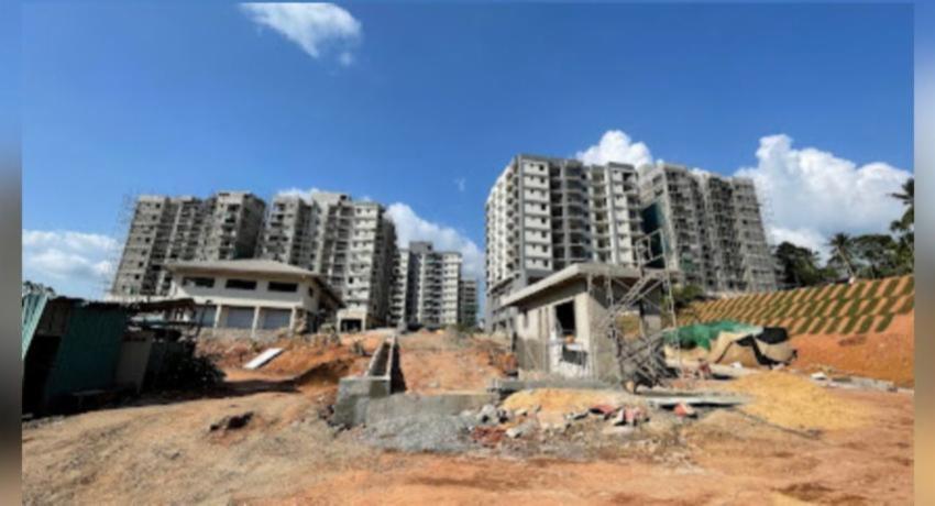 Halted large-scale constructions to recommence