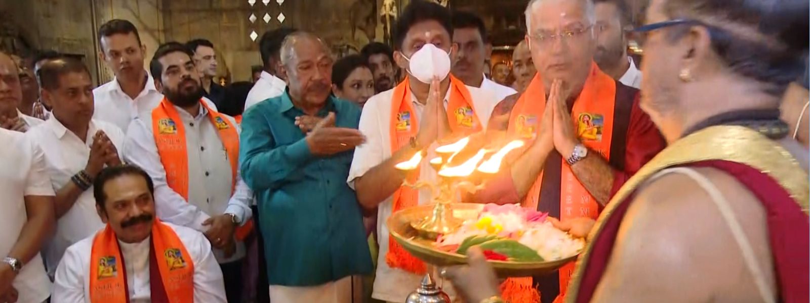 Mahinda, Sajith Join Indian HC At Mayurapathy Kovil Ceremony