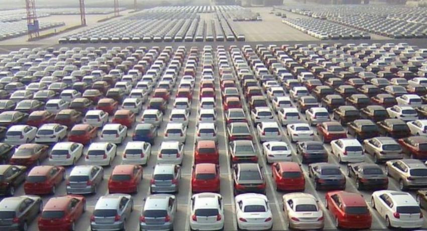 Permit Holders Excluded as Sri Lanka Reopens Vehicle Imports