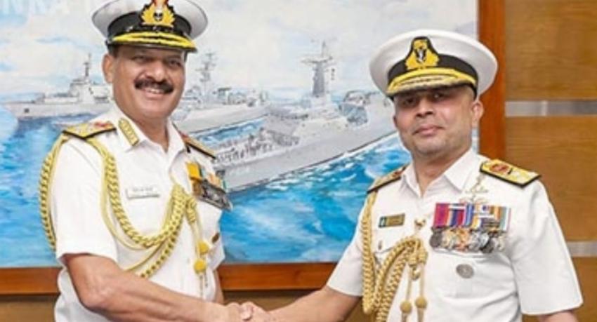 Indian Navy Chief Meets Sri Lankan Navy Commander During Official Visit