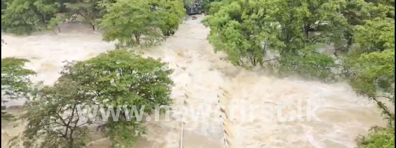 Worst Floods in Decades: 80 Dead, Thousands Left Homeless
