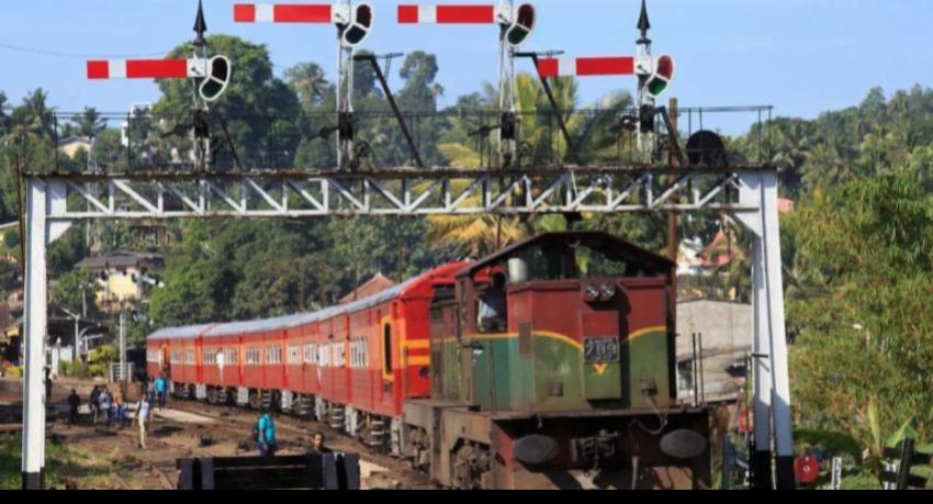 Train Services on Upcountry Line Limited to Nanu Oya Due to Landslide