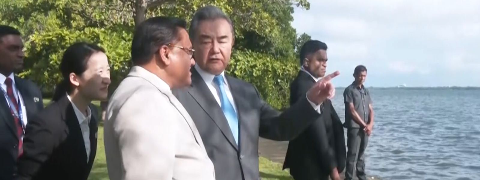 A Safe Destination for the World : Wang Yi Praises Sri Lanka’s Beauty