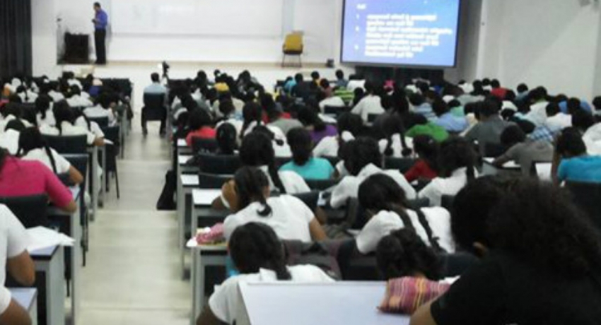 උසස් පෙළ දේශන, සම්මන්ත්‍රණ හෙට මැදියම් රැයෙන් පසු තහනම් - Sri Lanka News